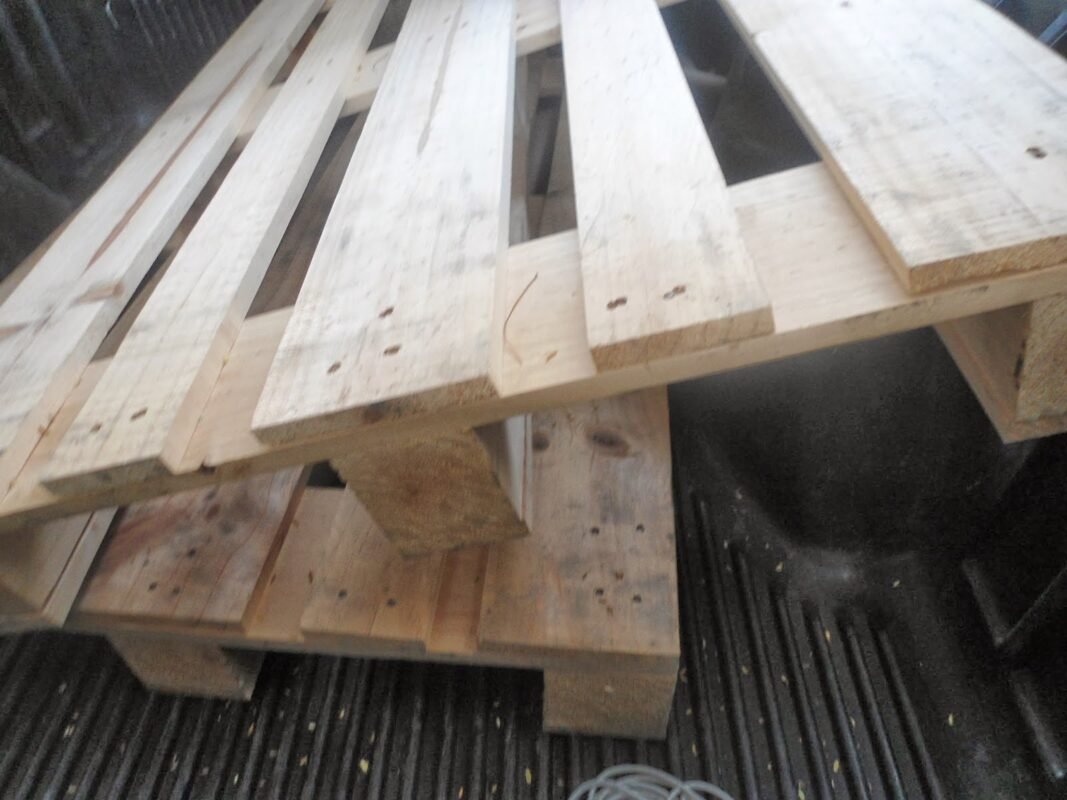 CONHEÇA A HISTÓRIA DO PALLET OU PALETE - Casa com Pallet