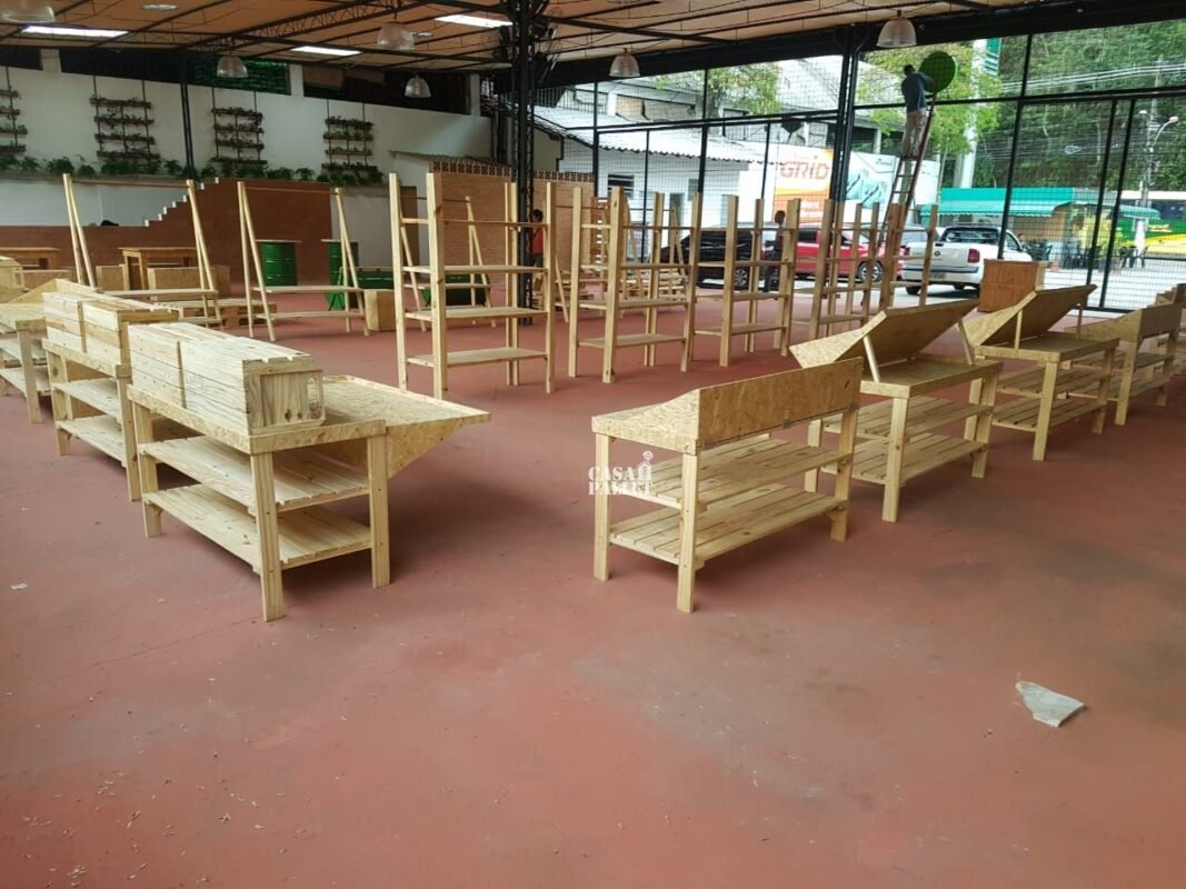 Expositor de Feira - Casa com Pallet