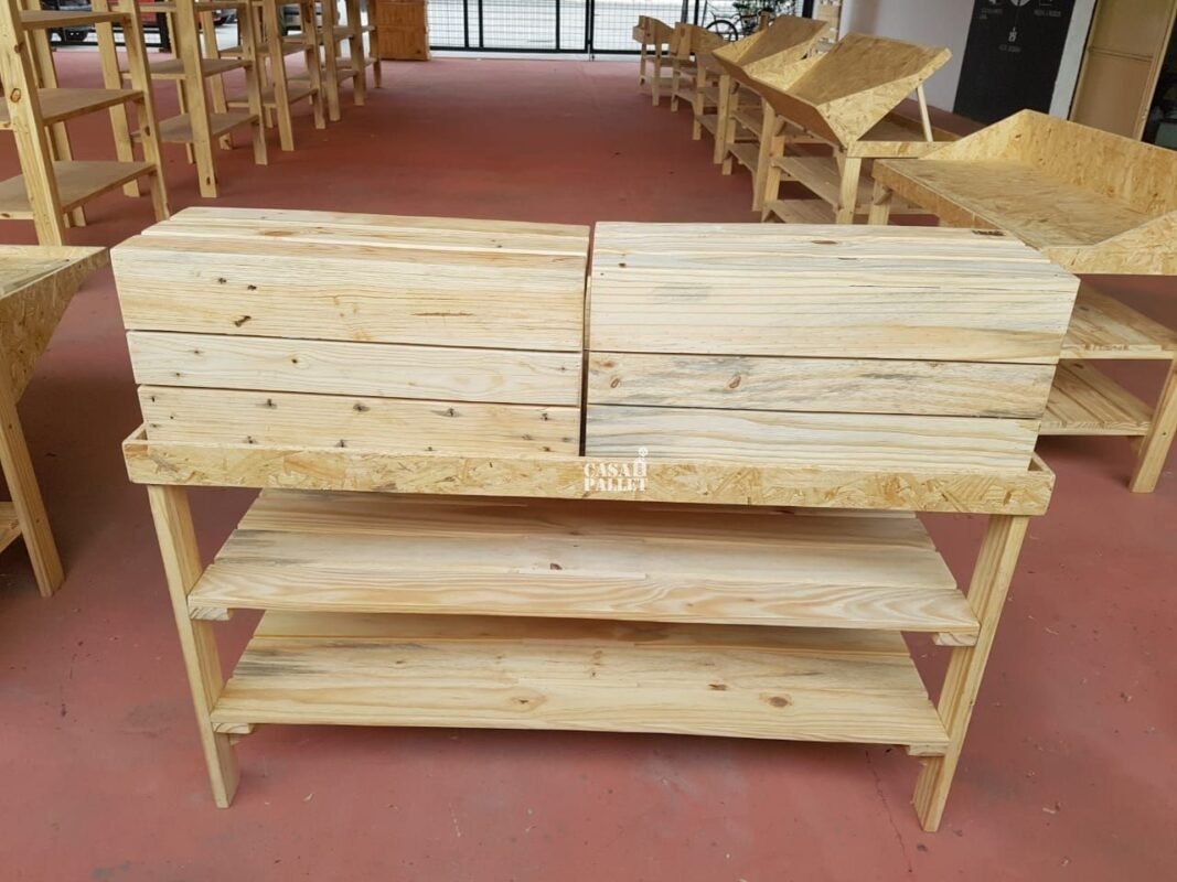 Expositor de Feira - Casa com Pallet
