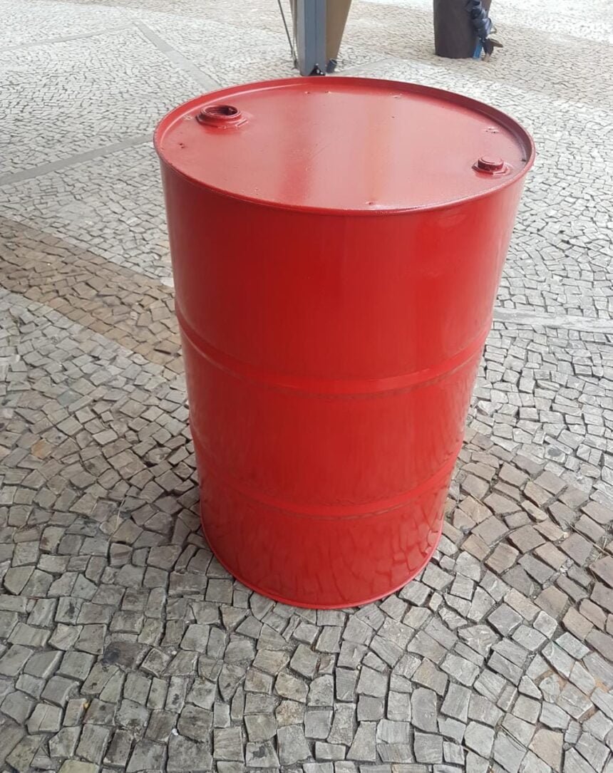 Tonel Fechado - Casa com Pallet